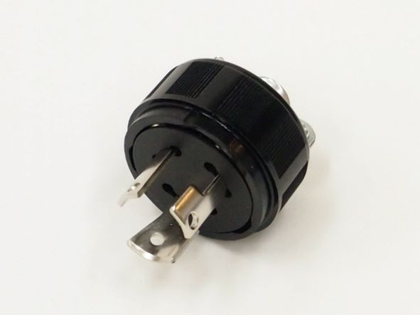 WF6315｜引掛キャップ 3P15A 黒 – 電材Days